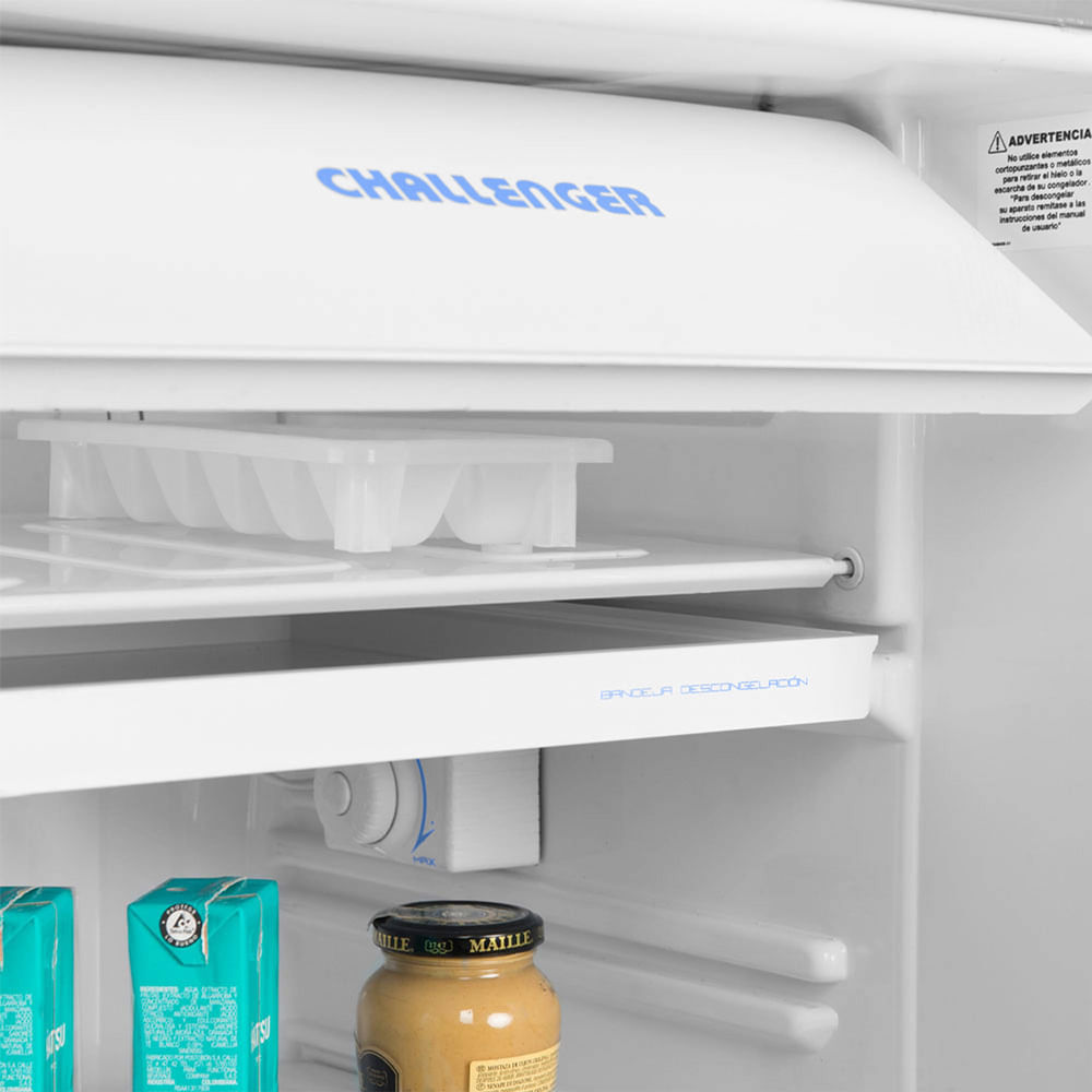 Minibar Challenger Negro de 121 Litros Brutos - Challenger